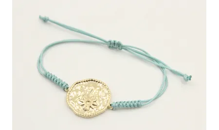 Pulsera hilo color menta con nudo serpiente y chap